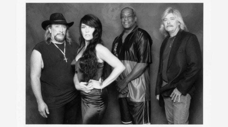 Three Dog Night drummer Floyd Sneed overleden - Entertainmentactueel.be